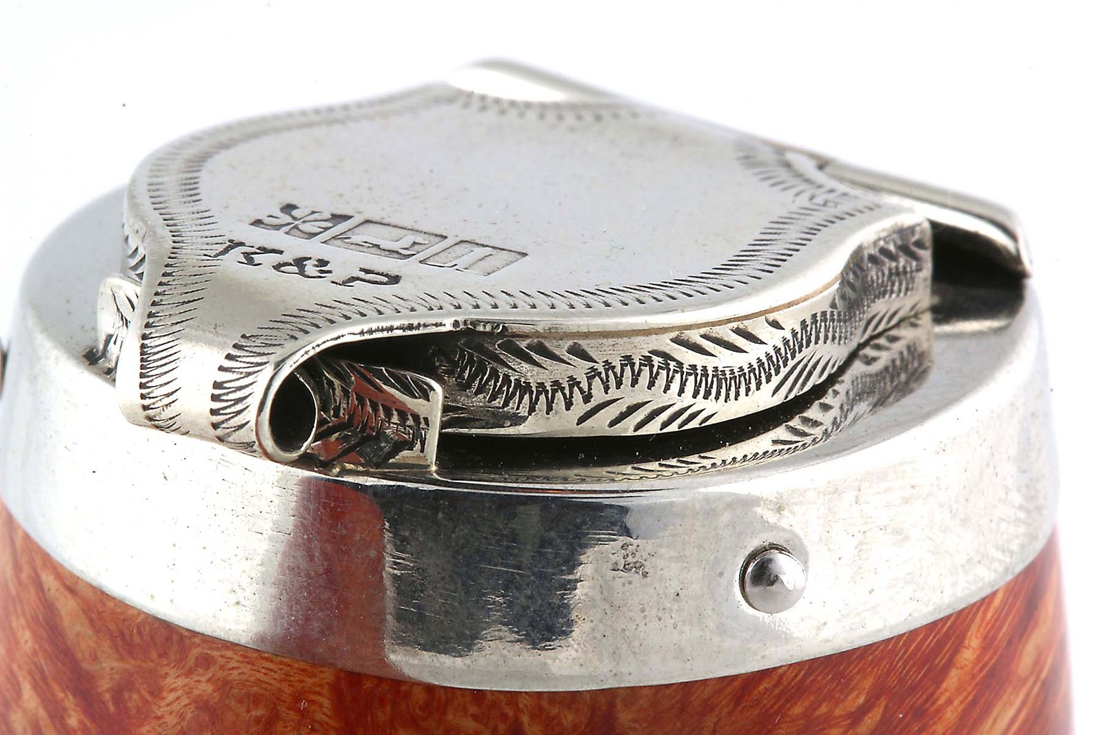 06 c1919 Hinge cap – Peterson Pipe Notes