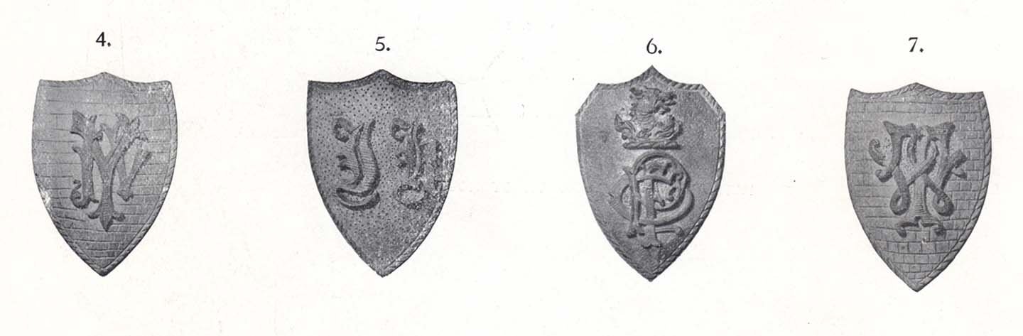 08 Carved Crests and Monogram Shields 1906 – Peterson Pipe Notes